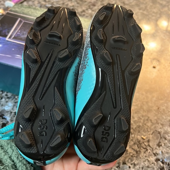 DSG | Shoes | Brand New In Box Size 1 Youth Cleats | Poshmark